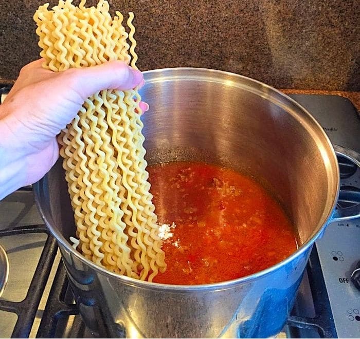 One Pot Spaghetti with Jar Sauce