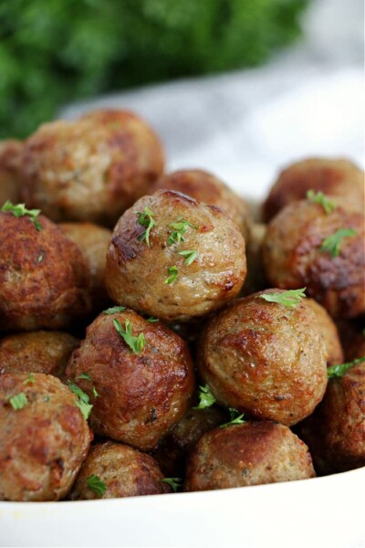 How to Cook Frozen Meatballs (4 Ways)