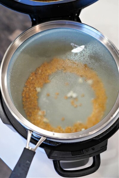 Ninja Foodi Popcorn (with Coconut Oil)