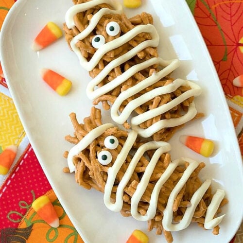 Halloween Haystacks (No Bake)