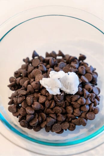 Melting Chocolate Chips in Microwave with Coconut Oil to Smooth