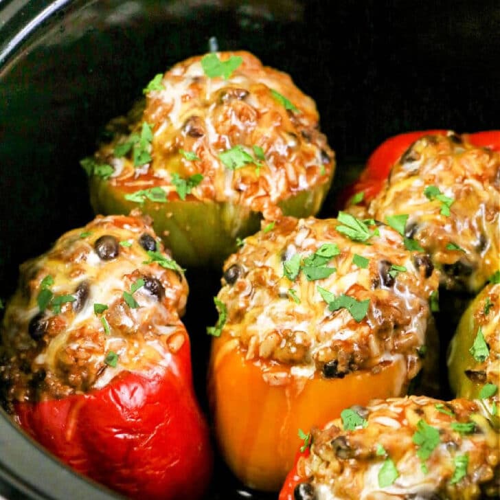 Easy Crockpot Stuffed Bell Peppers (with Rice)