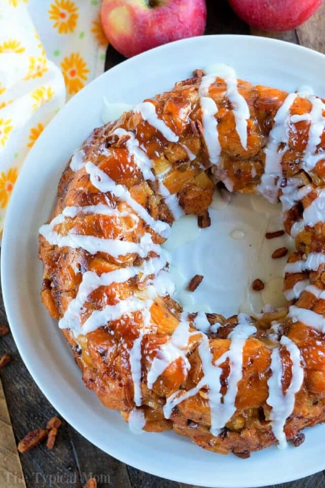 Caramel Apple Monkey Bread With Cinnamon Rolls