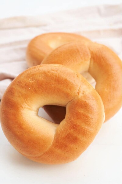 How to Toast a Bagel in the Oven