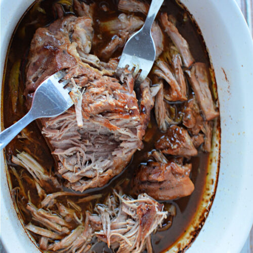 How to Cook Pulled Pork in Oven, Smoker, Slow Cooker to Tender