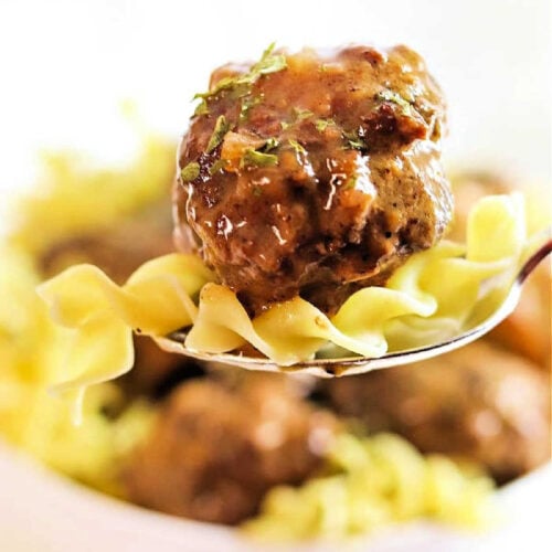 Ground Beef Hand Meat Pies (with Puff Pastry)