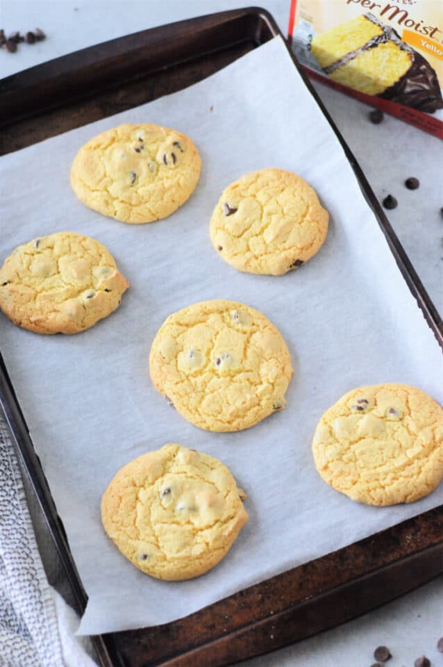 Yellow Cake Mix Cookies (with Chocolate Chips)