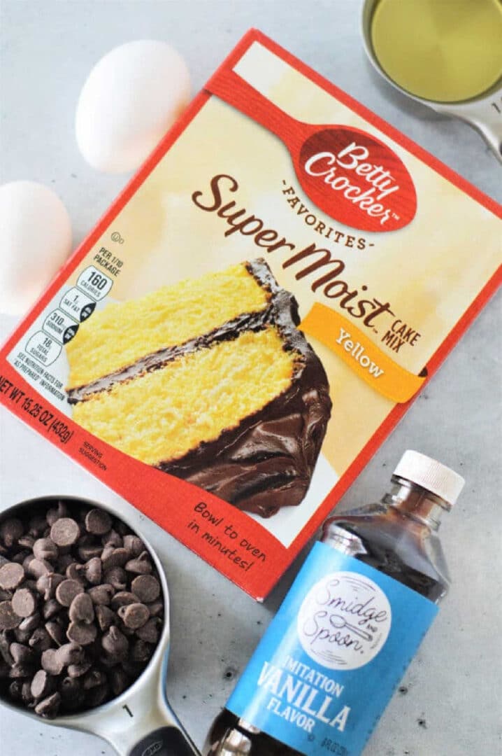 Yellow Cake Mix Cookies (with Chocolate Chips)