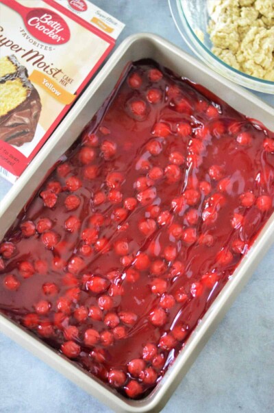 Cherry Cobbler With Cake Mix (Easy)