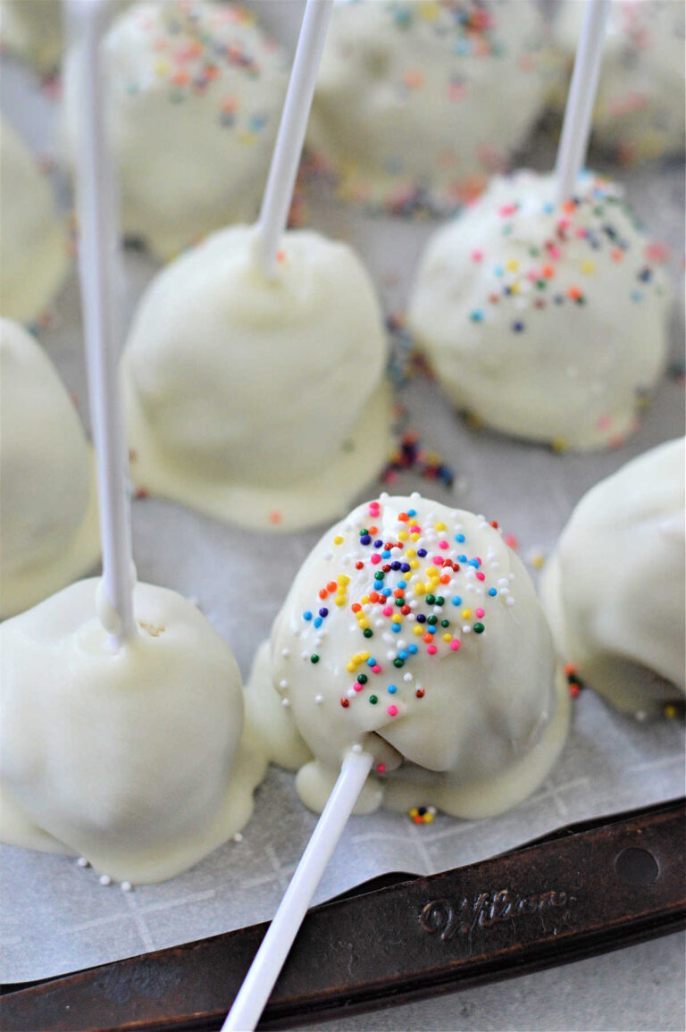 How to Make Cake Pops with Cake Mix and Frosting Recipe