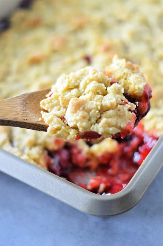 Cherry Cobbler With Cake Mix (Easy)