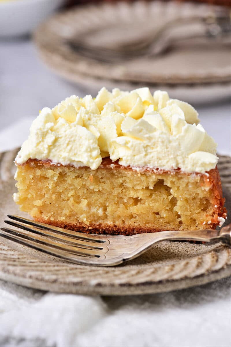 Lemon Curd Cake (Single Layer)