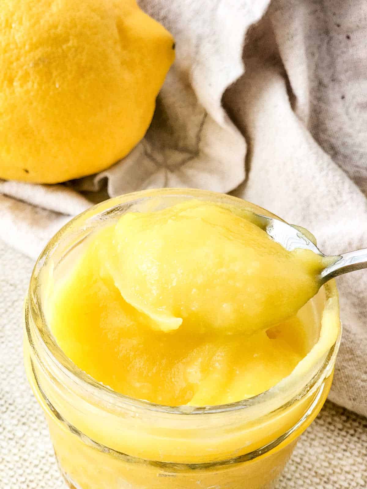 Lemon Curd Recipe (on the Stove)