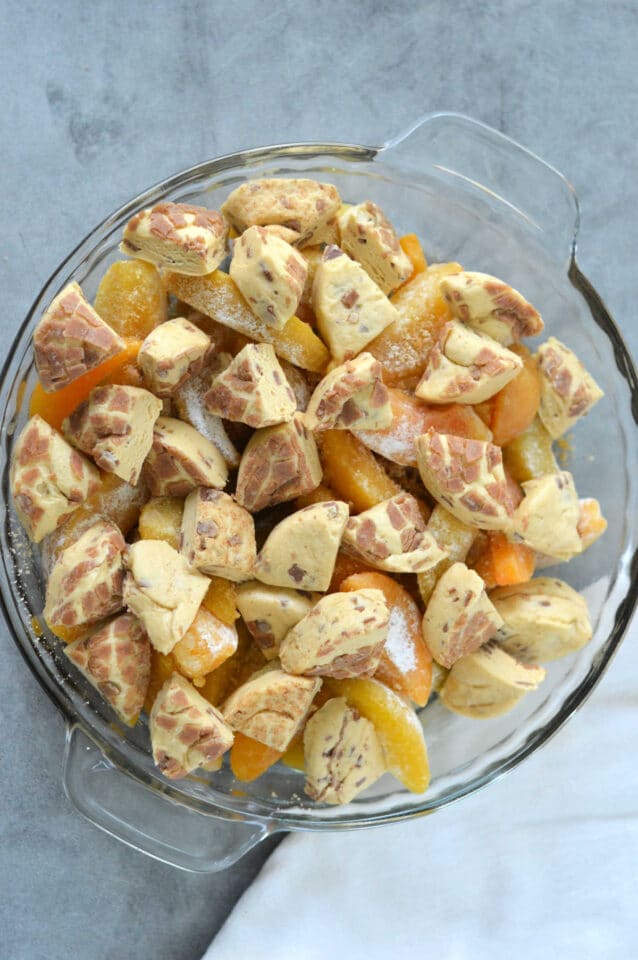 Cinnamon Roll Peach Cobbler (with Frozen Peaches)