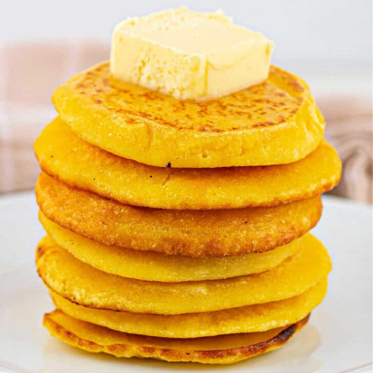 Fried Cornbread Recipe (Jiffy Hoe Cakes)