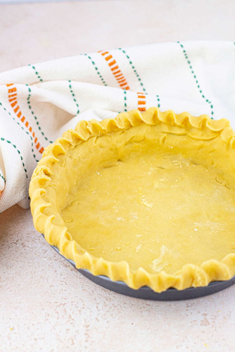 Shortbread Pie Crust Recipe (Tastes Like a Sugar Cookie!)