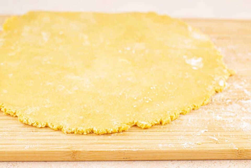 Shortbread Pie Crust Recipe (Tastes Like a Sugar Cookie!)