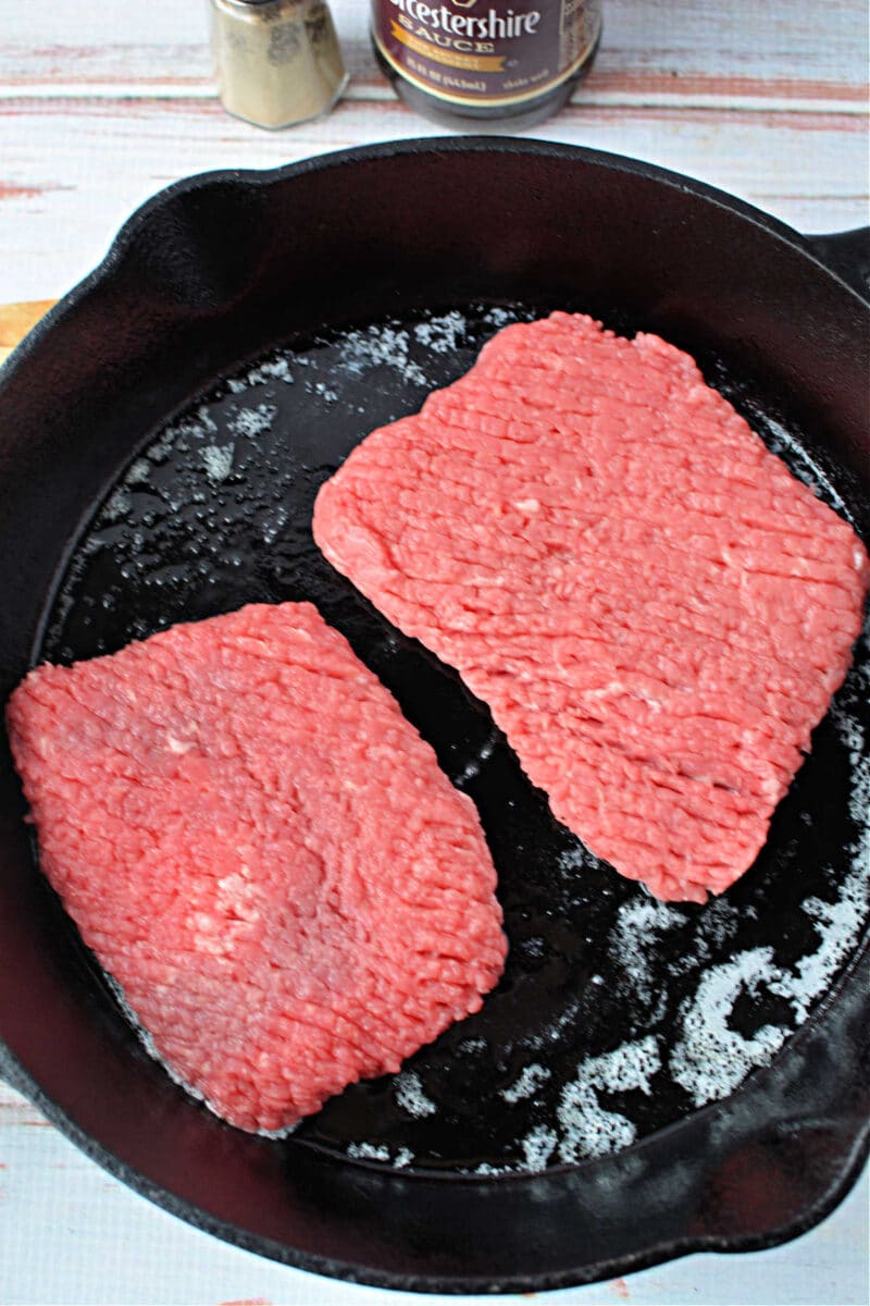 How Long to Cook Cube Steak in Frying Pan - Pan Fried Steak