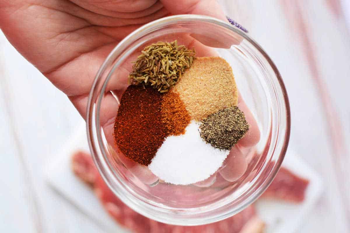 How to Cook Tri Tip in Oven (with Dry Rub)