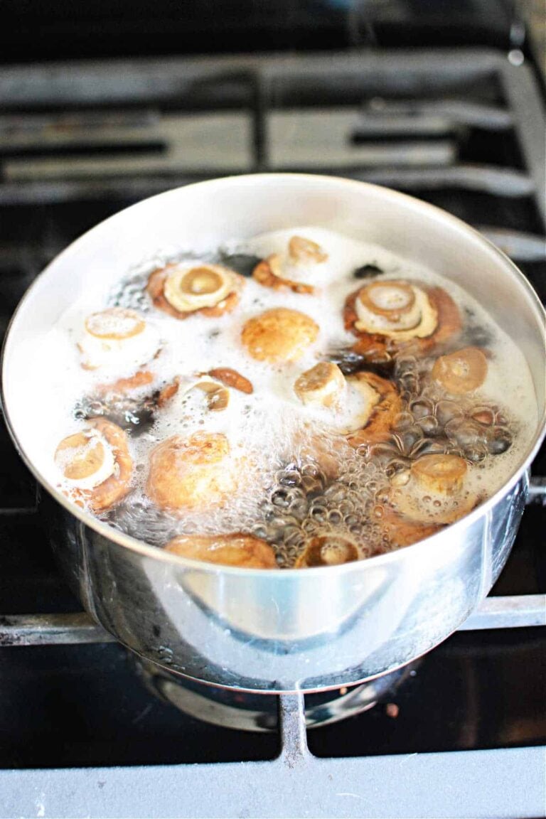 Boiled Mushrooms (Whole)