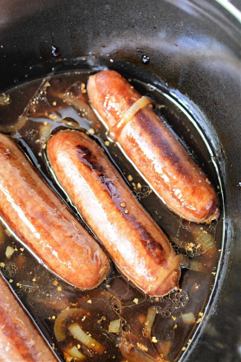 How to Cook Crockpot Brats in Beer - Bratwurst in Slow Cooker