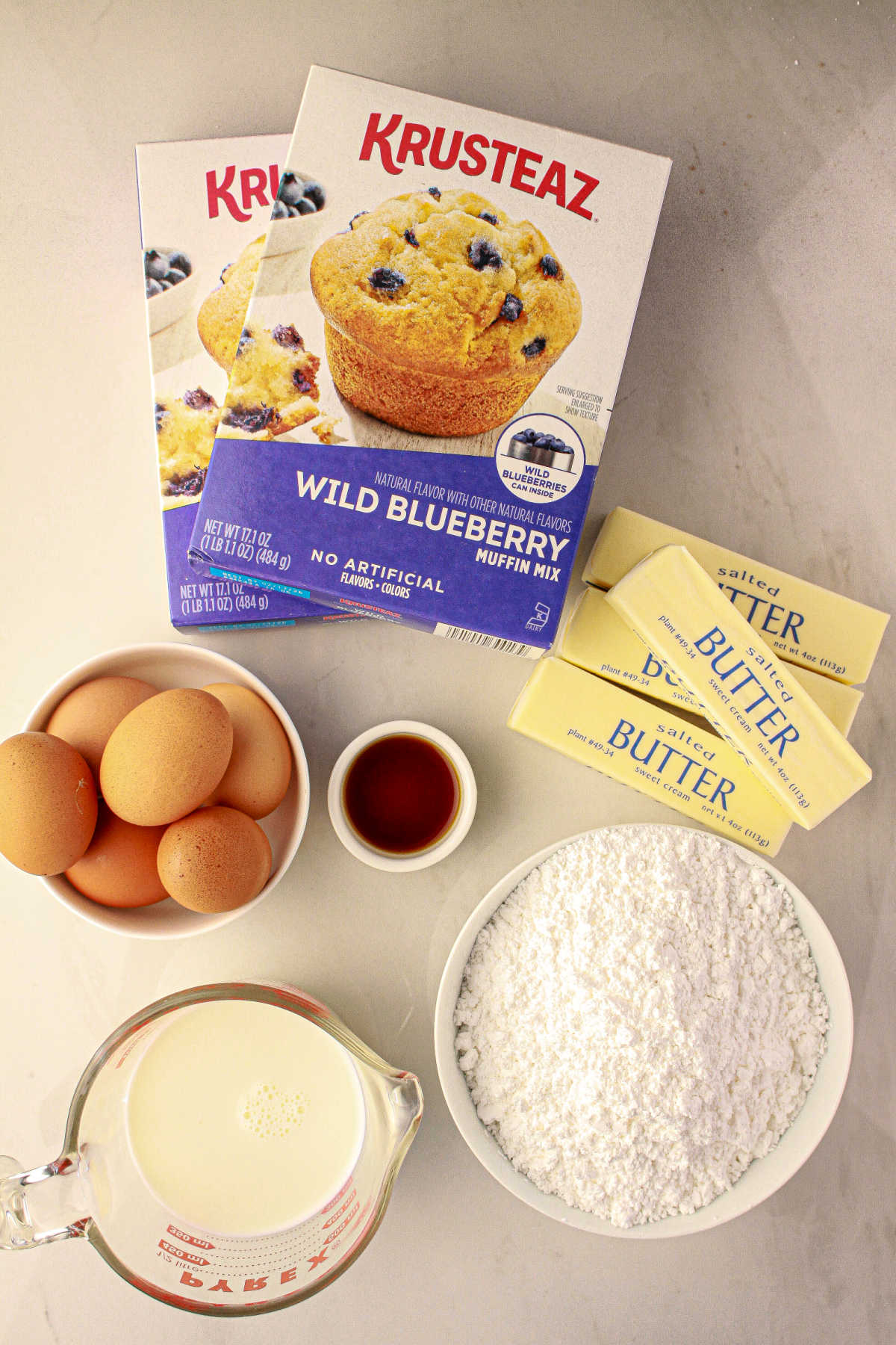 How to Bake a Muffin Mix Cake in 8 inch Round Cake Pans Easy