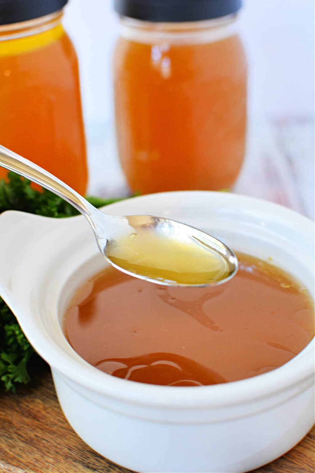 Slow Cooker Bone Broth (Beef)