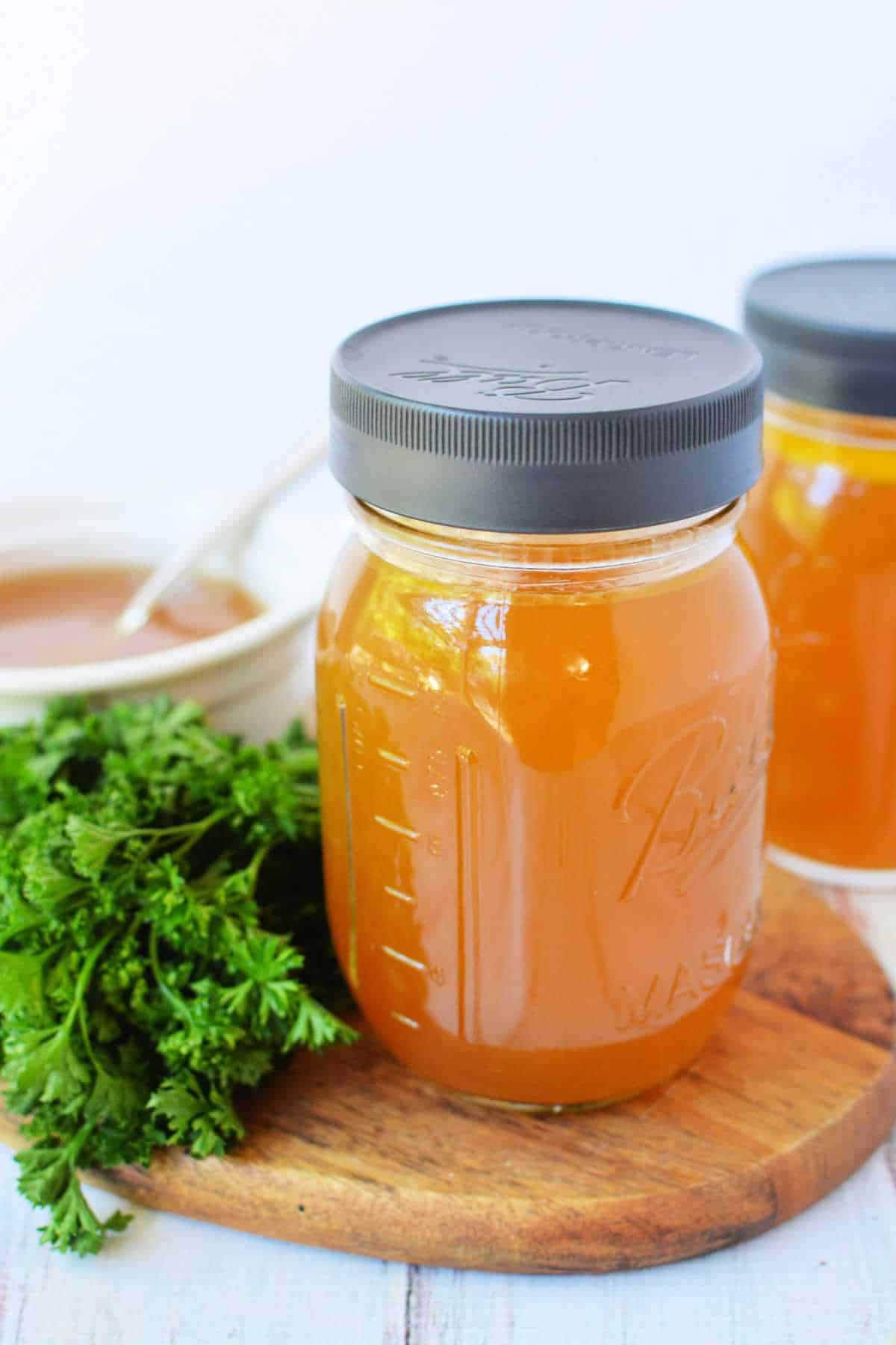 Slow Cooker Bone Broth (Beef)